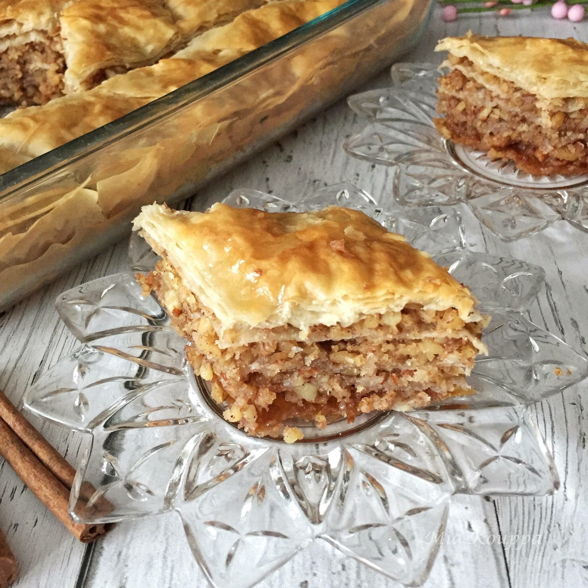 Tiganites (Greek-style pancakes) (Τηγανίτες) - Mia Kouppa, Traditional ...