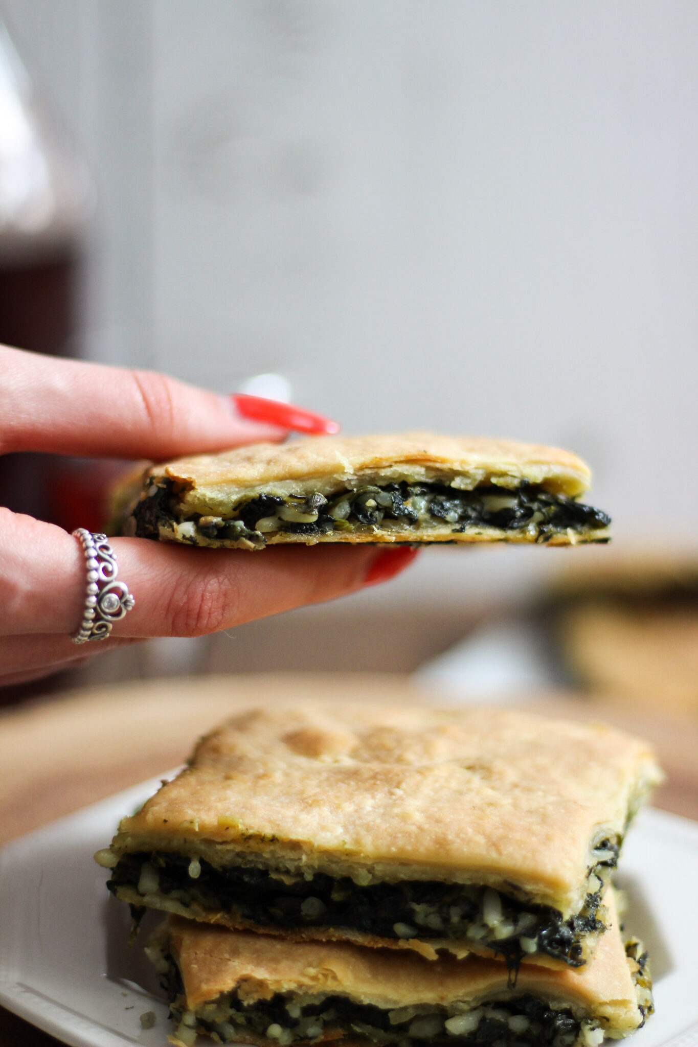 Spanakopita triangles with phyllo - Mia Kouppa, Greek recipes