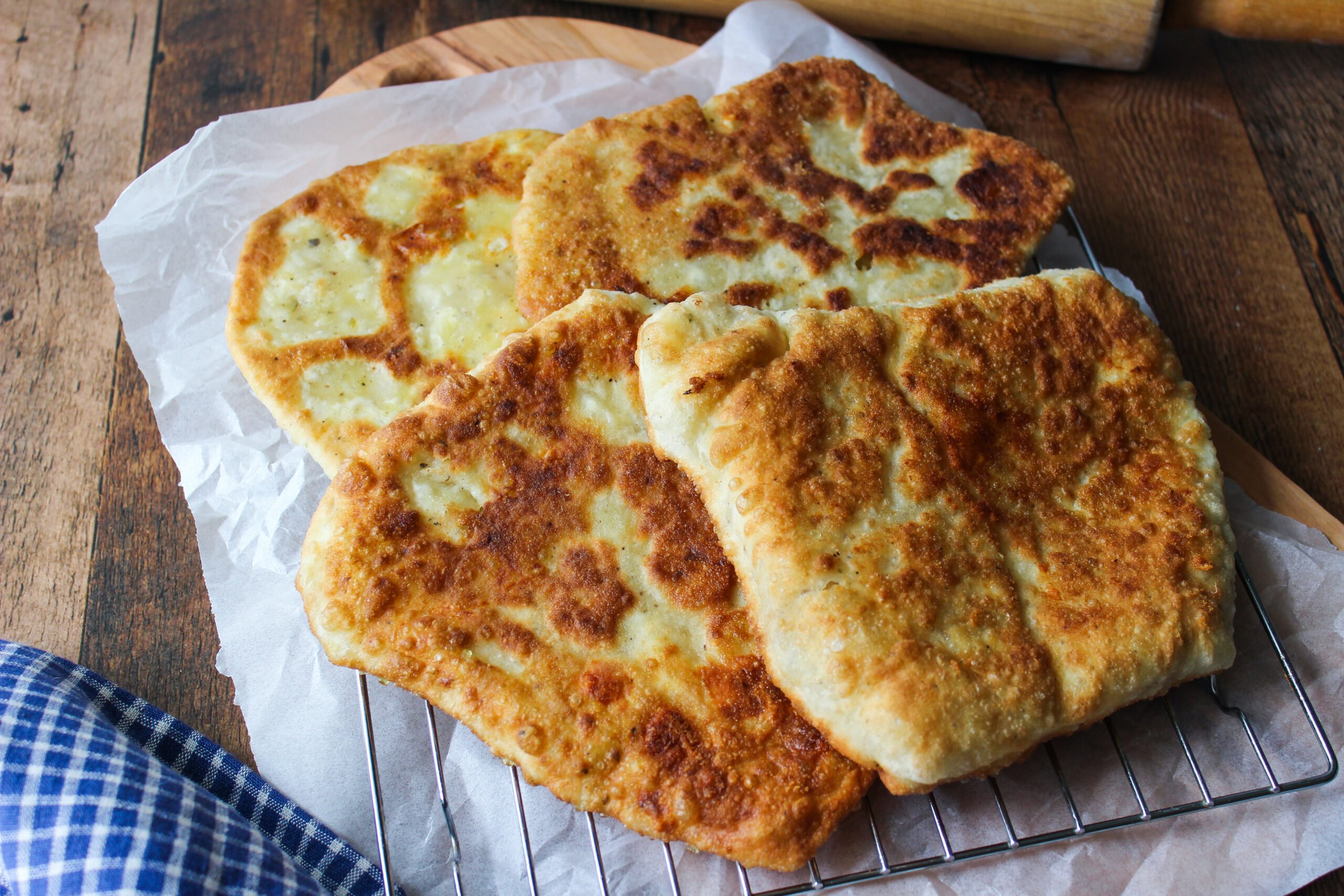 Tiganopsomo with feta (Τηγανόψωμο με φέτα) - Mia Kouppa