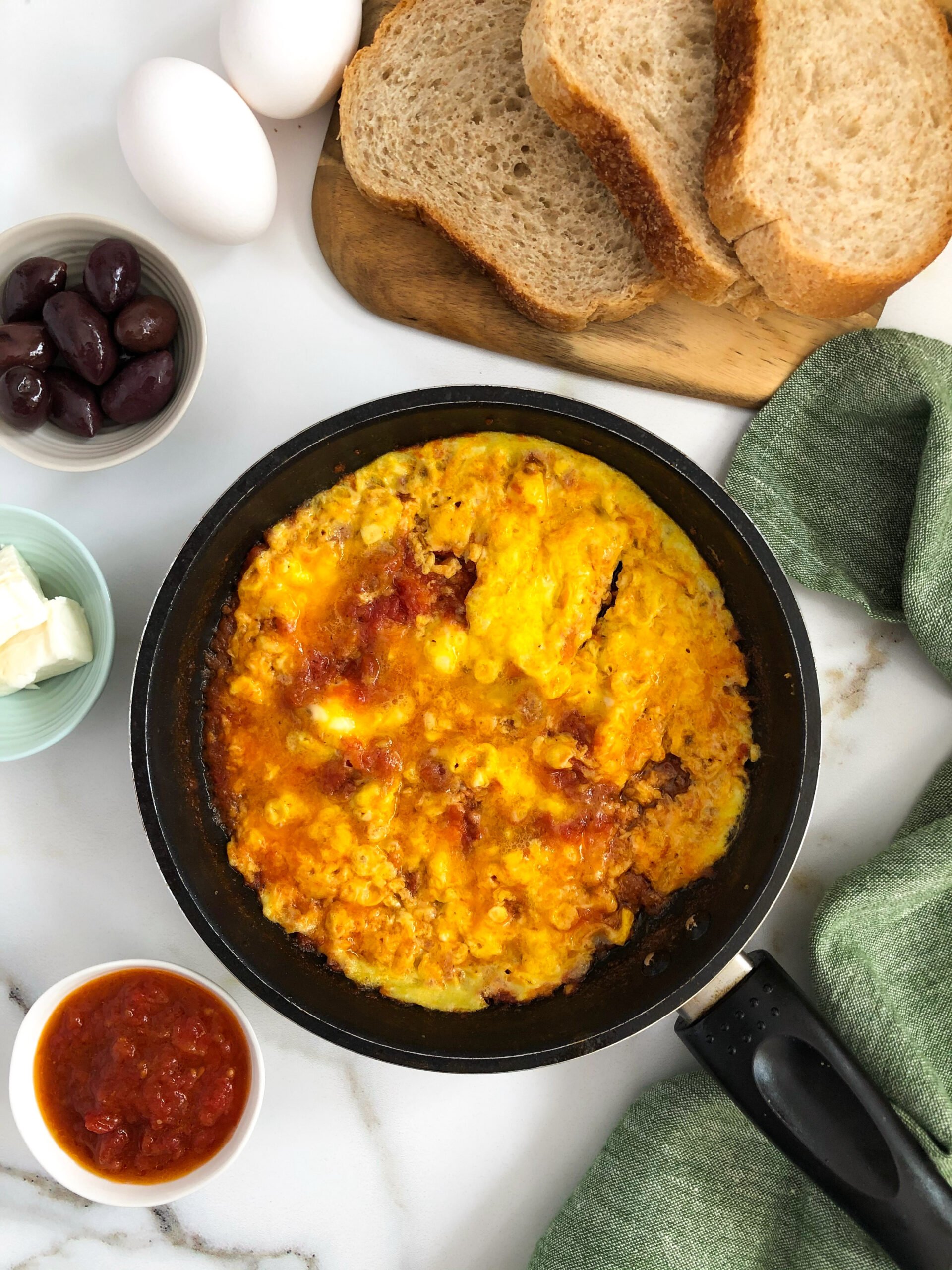 Strapatsada (Στραπατσάδα) - Mia Kouppa