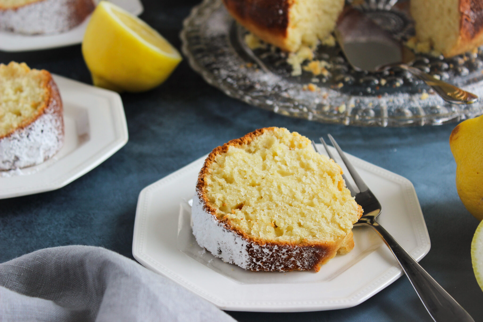 Greek yogourt cake with lemon - Mia Kouppa