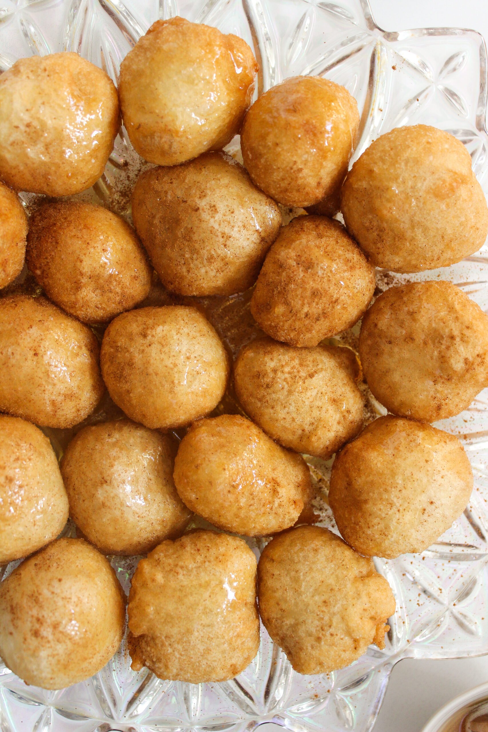 Loukoumades, Greek doughnut (donut) balls (Λουκουμάδες) - Mia Kouppa