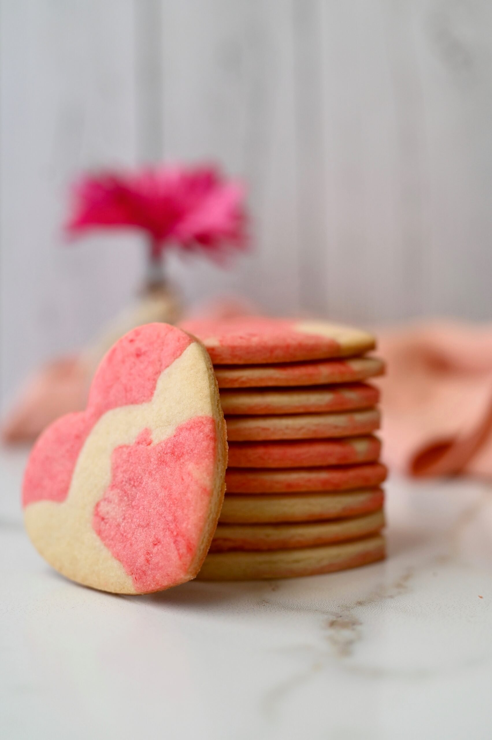 Heart shaped sugar cookies - Mia Kouppa