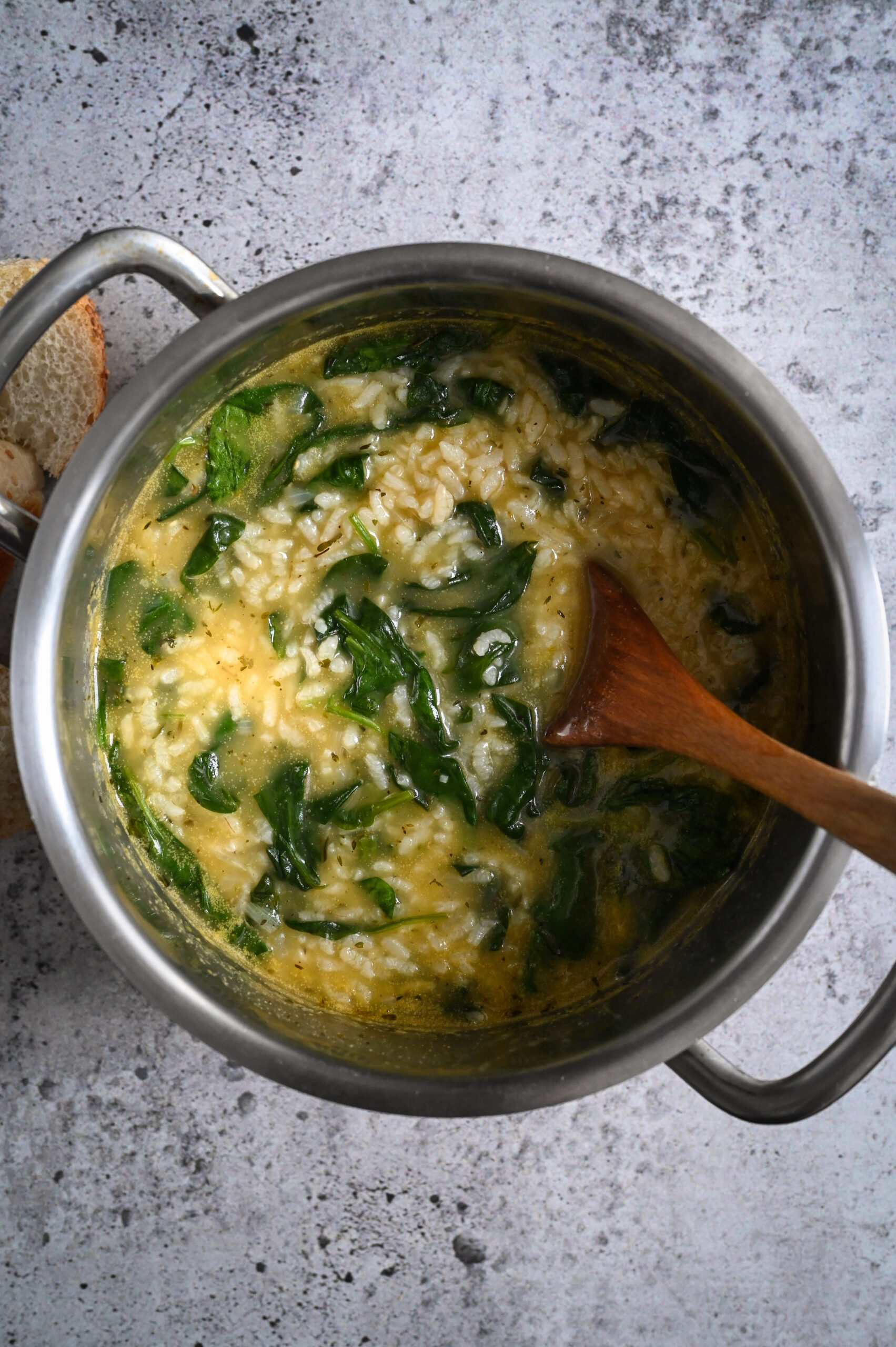 Spinach and rice soup (Σούπα με σπανάκι και ρύζι) - Mia Kouppa