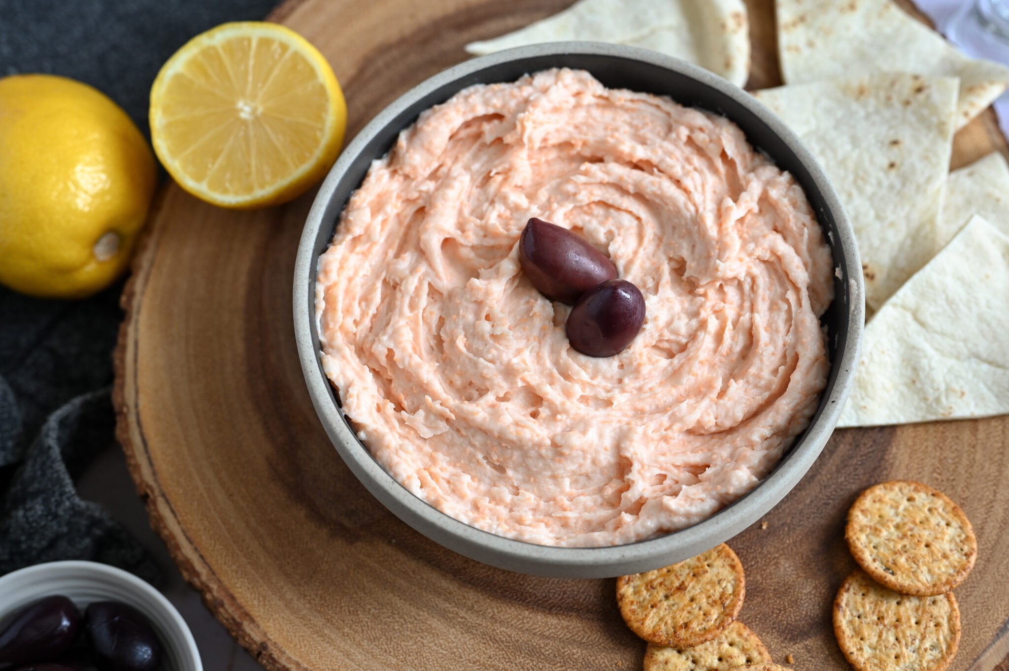 Best traditional Greek dips and spreads - Mia Kouppa