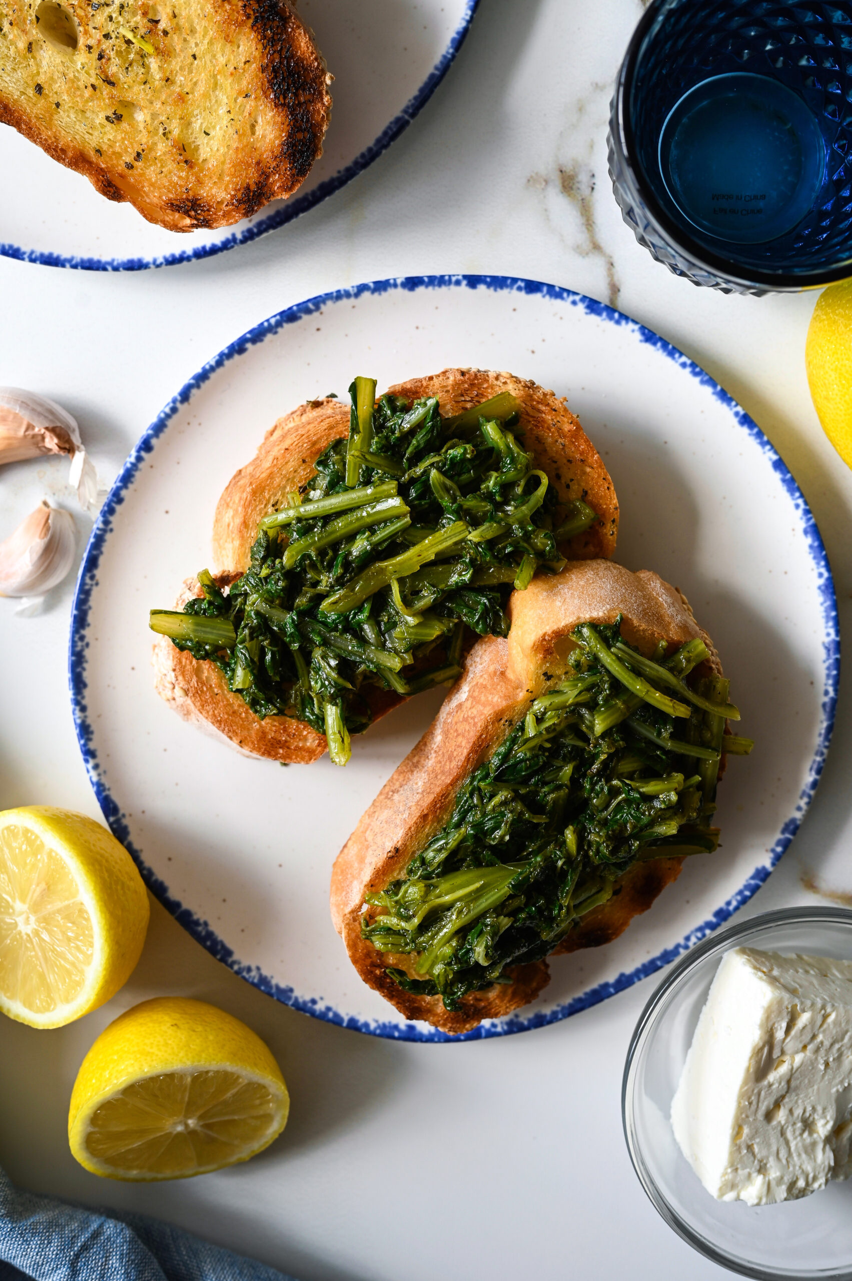 Dandelion greens and grilled bread - Mia Kouppa, Greek recipes and more