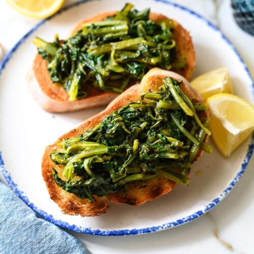Dandelion greens and grilled bread - Mia Kouppa, Greek recipes and more