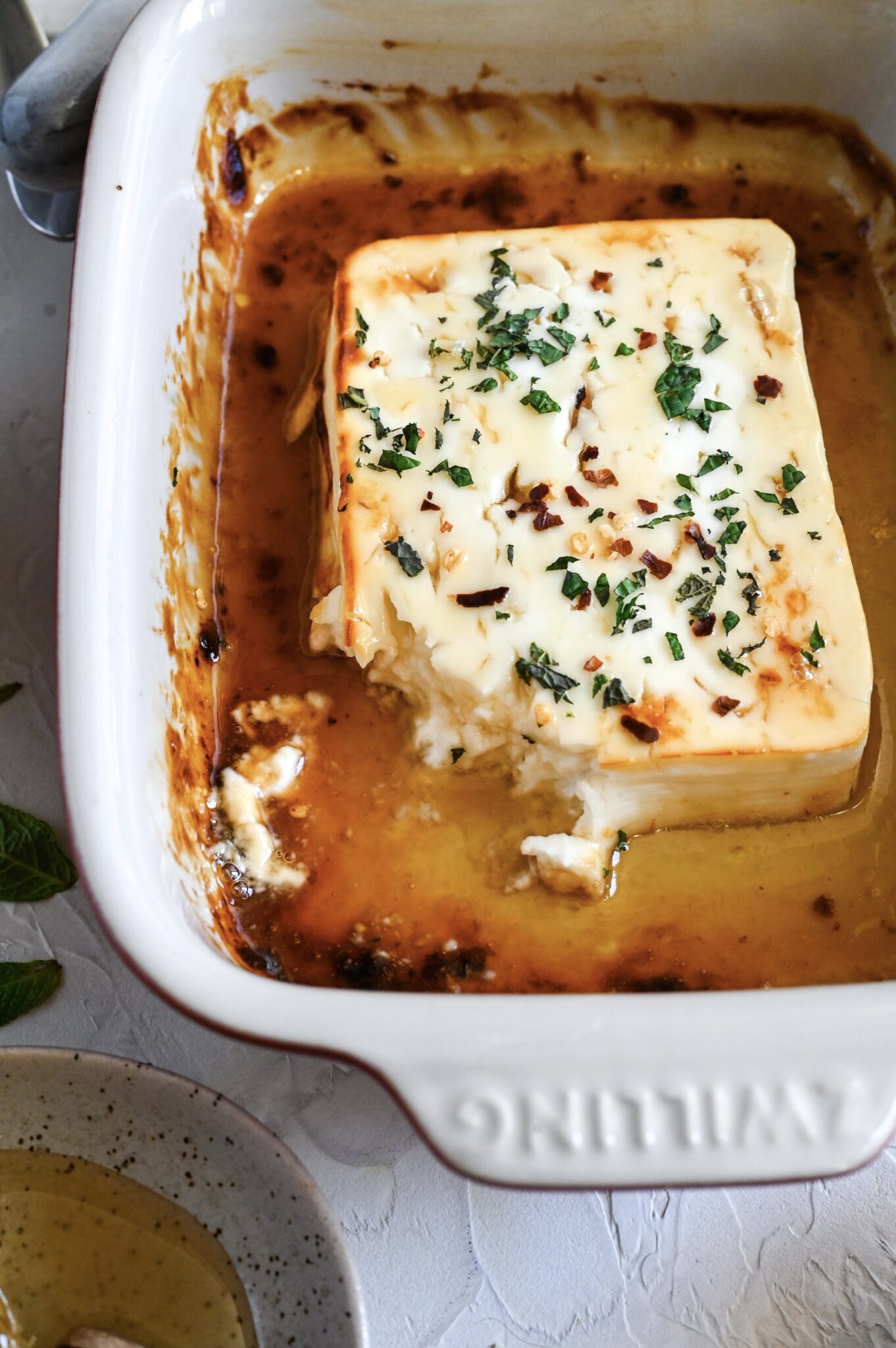 Baked feta with honey - Mia Kouppa