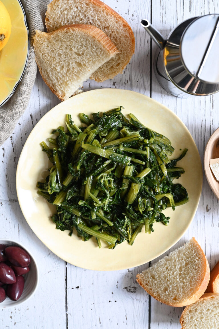 Horta, Dandelion greens (Χόρτα) - Mia Kouppa, Greek recipes