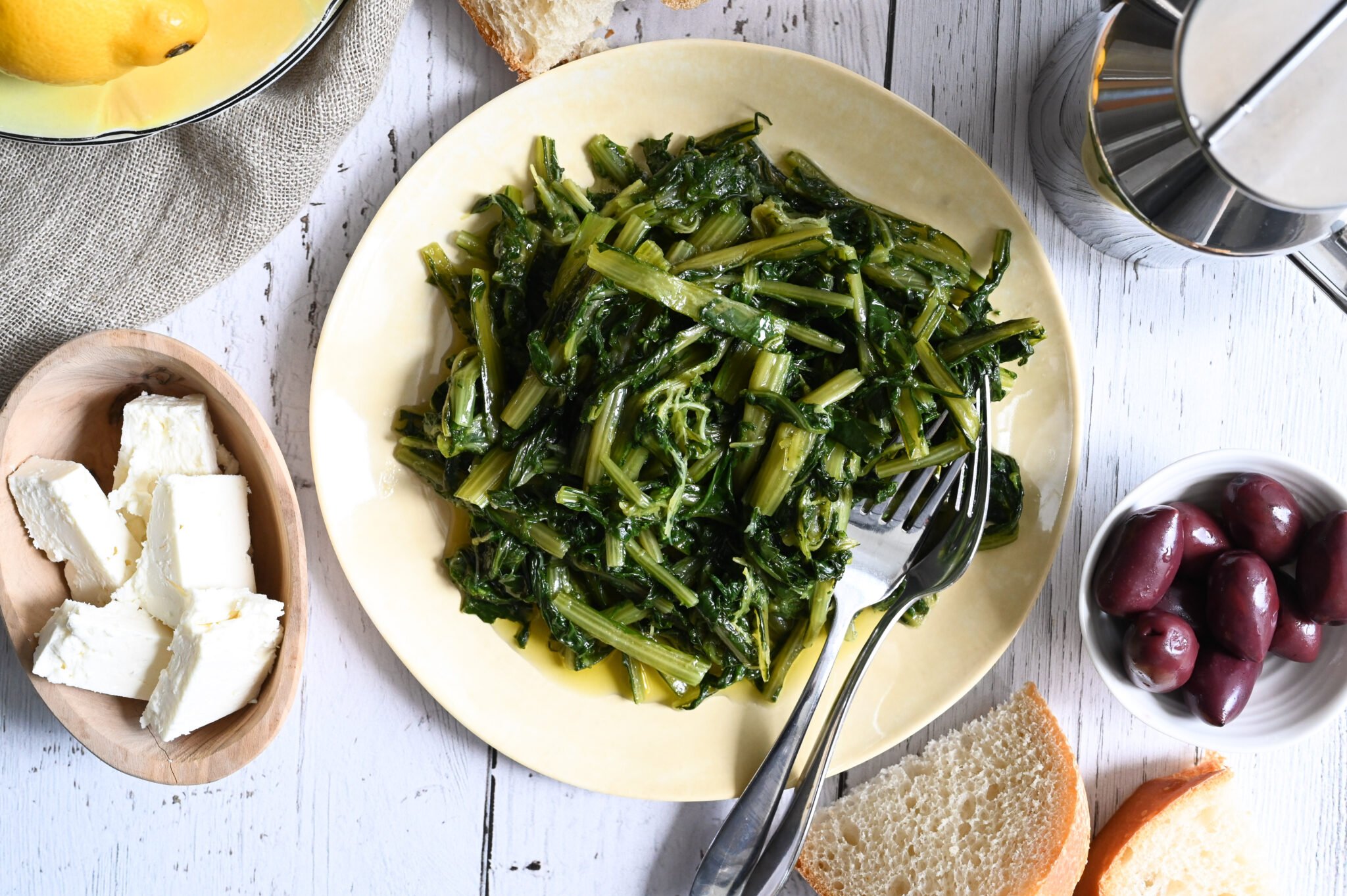Horta, Dandelion greens (Χόρτα) - Mia Kouppa, Greek recipes