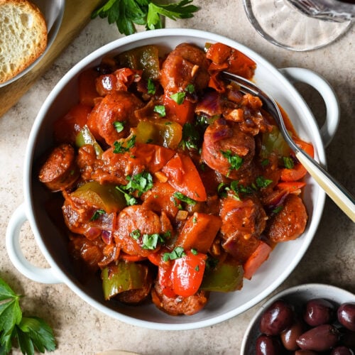 Greek Spetzofai (spetsofai) - Sausages with peppers and tomato - Mia Kouppa