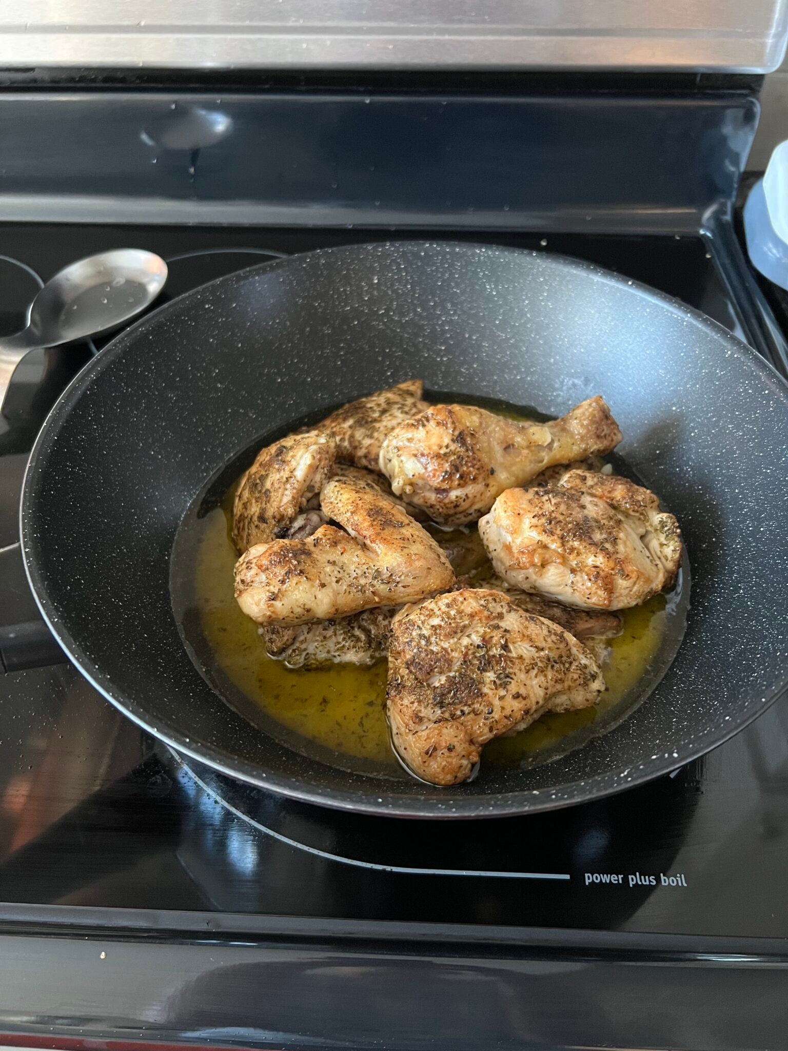 Greek chicken with lemon and oregano (Kotopoulo riganoto) - Mia Kouppa