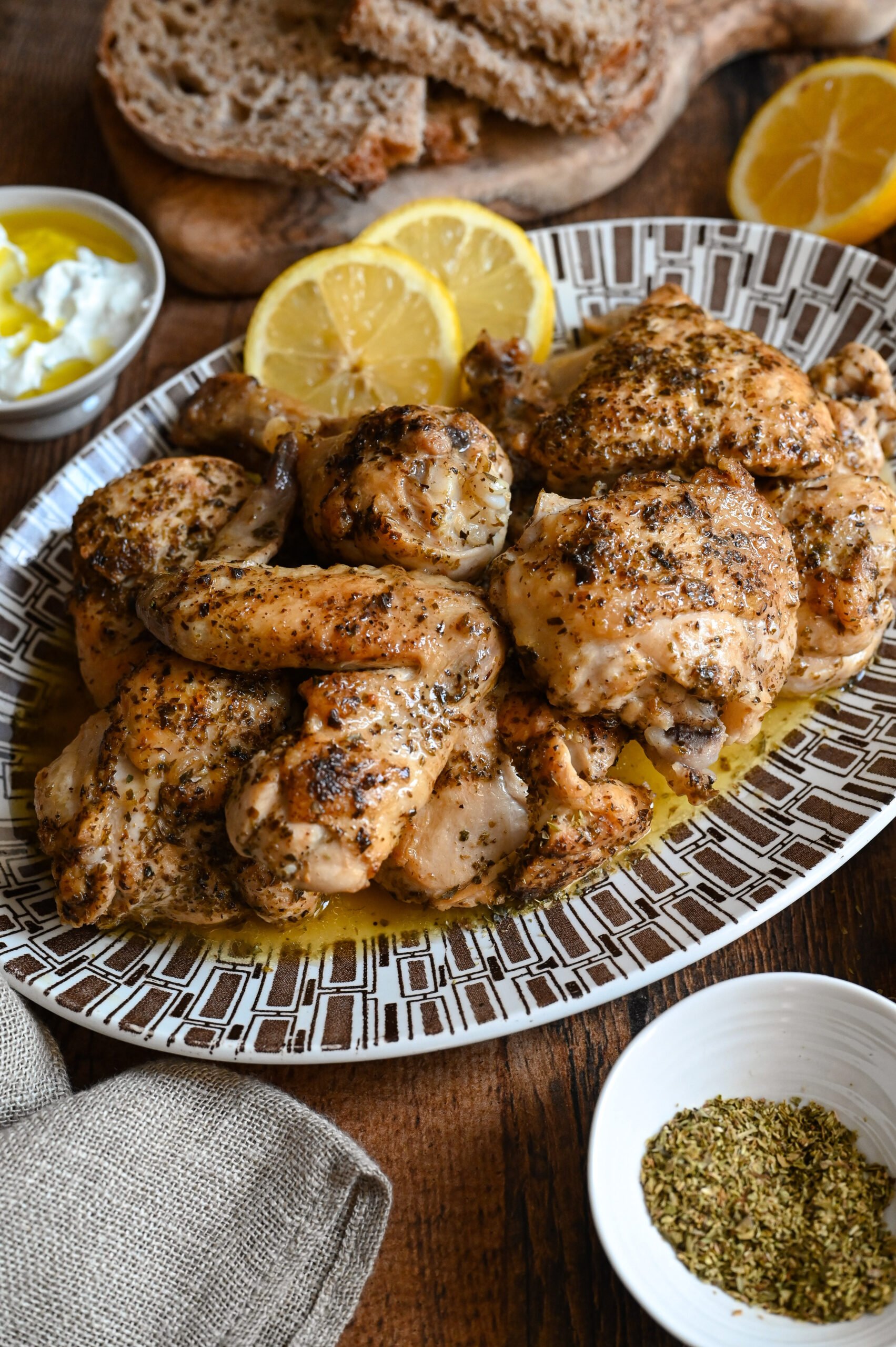 Greek chicken with lemon and oregano (Kotopoulo riganoto) - Mia Kouppa