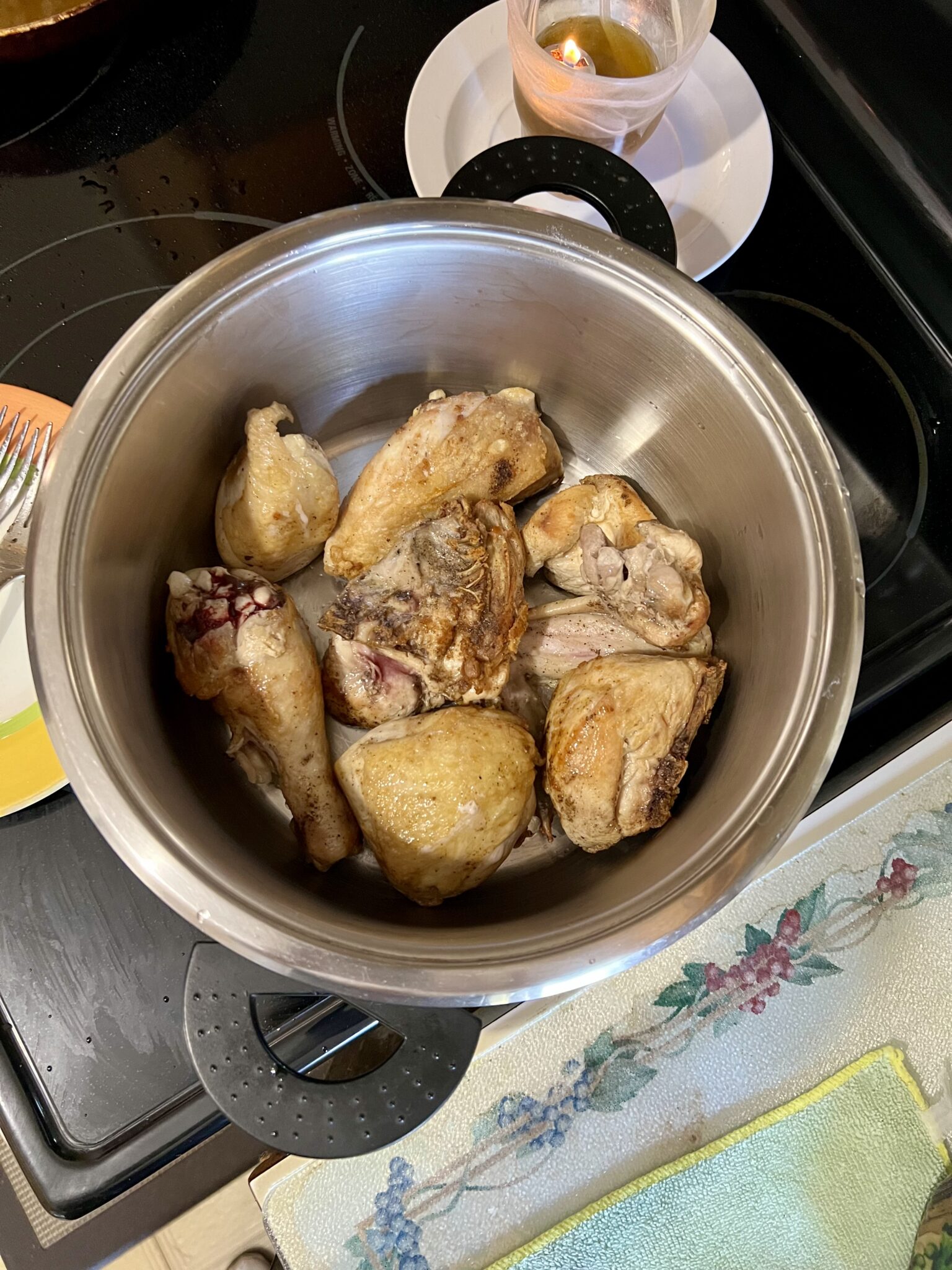 Rooster with pasta and tomato sauce (Kokora kokkinisto me makaronia ...