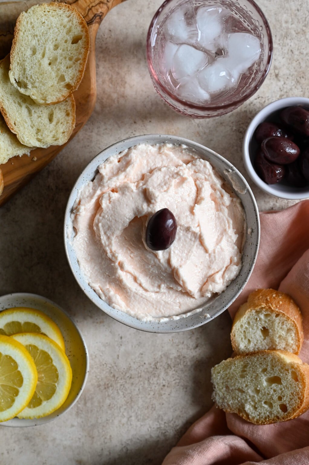Easy 4 ingredient taramosalata or taramasalata - Mia Kouppa, Greek recipes