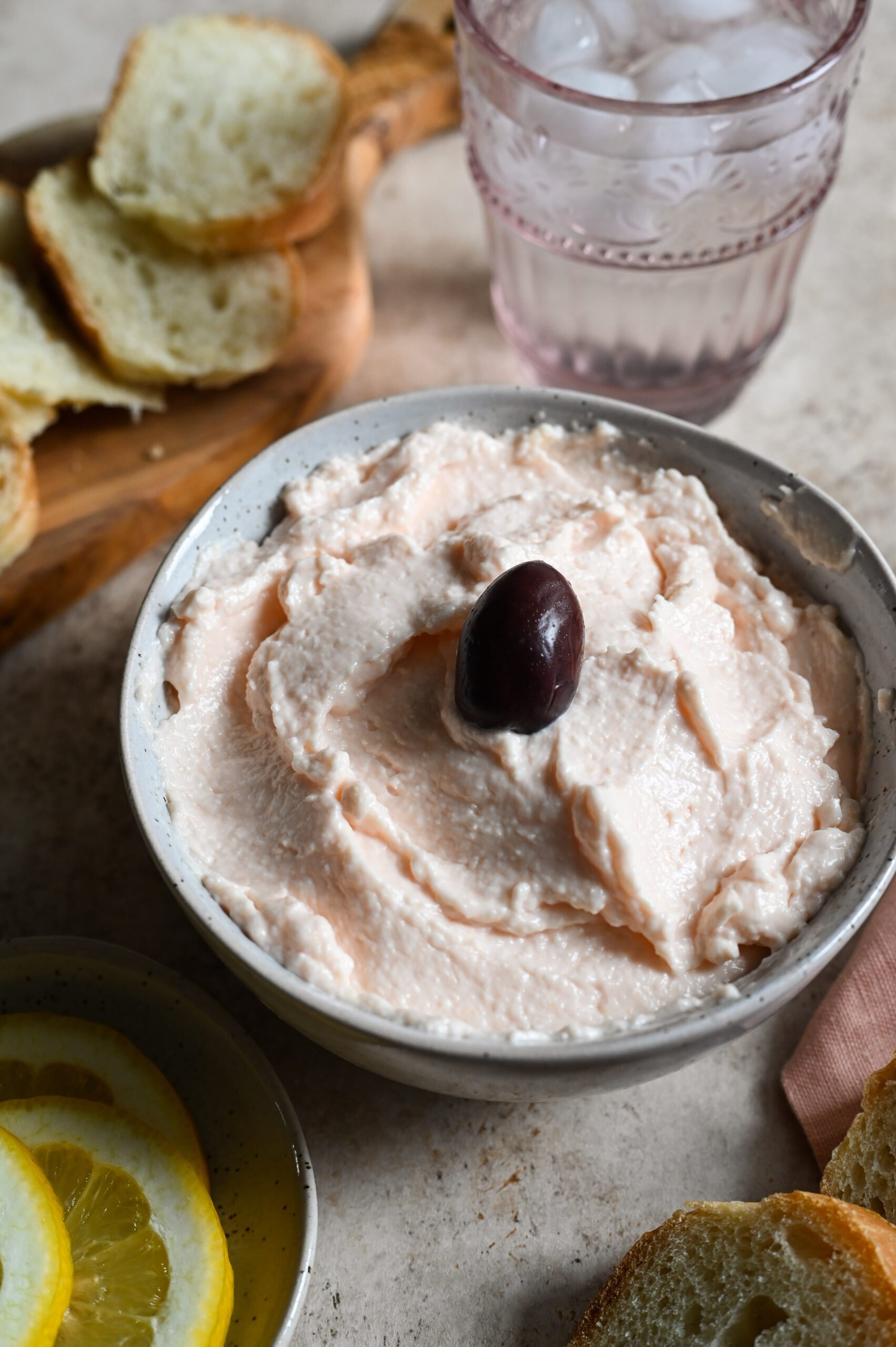 Easy 4 ingredient taramosalata or taramasalata - Mia Kouppa, Greek recipes