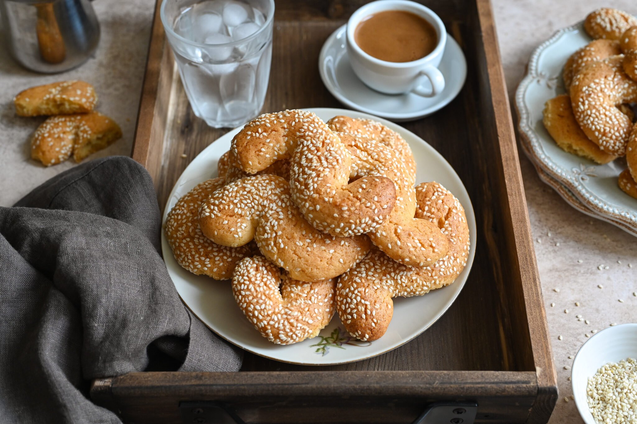 Best Greek koulourakia recipes - Mia Kouppa