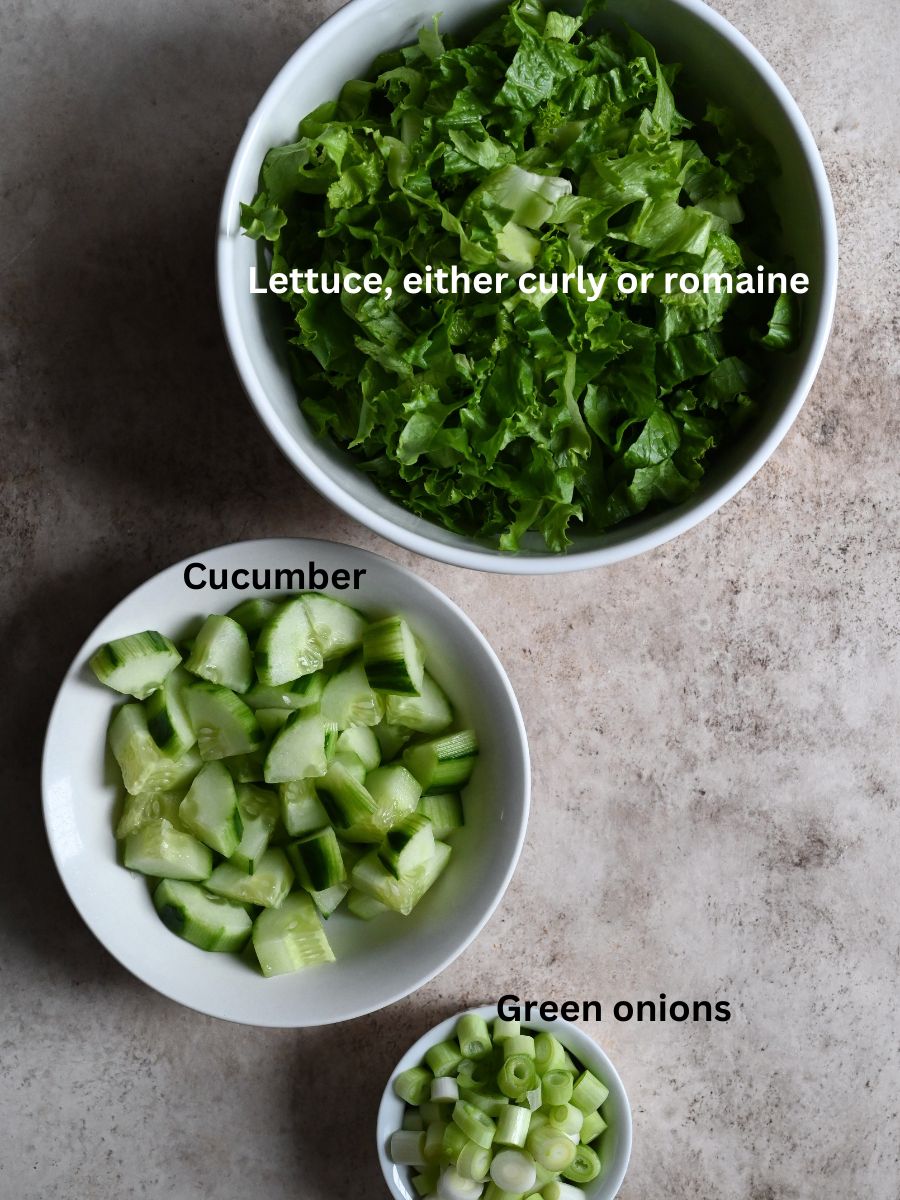 Maroulosalata (Greek lettuce salad) (Psilokomeni) - Mia Kouppa