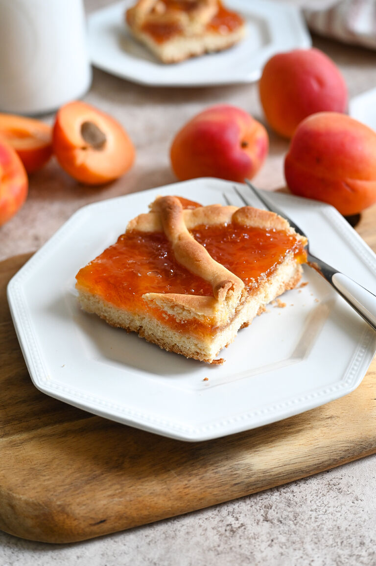 Pasta Flora (Greek jam tart recipe) - Mia Kouppa