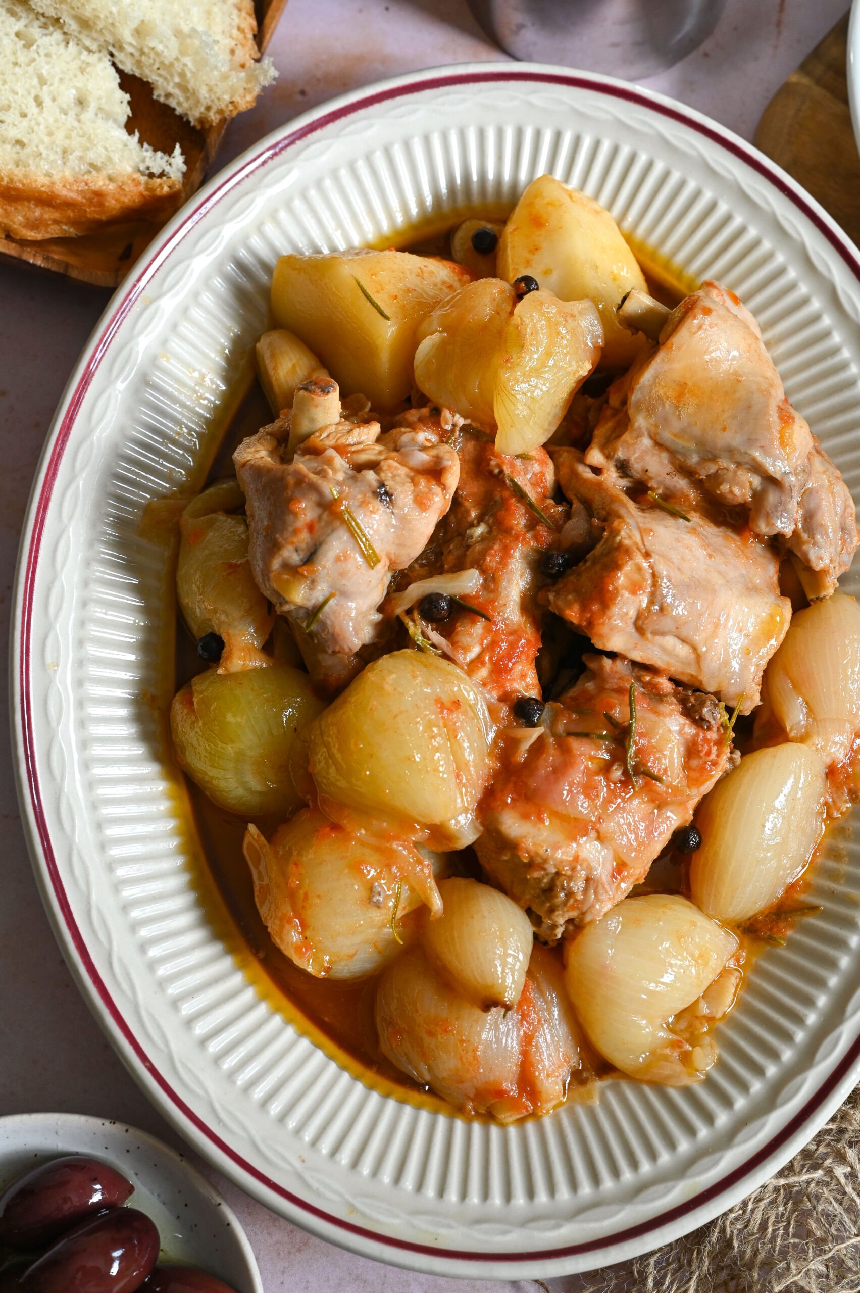 Rabbit stew (Κουνέλι στιφάδο) - Mia Kouppa