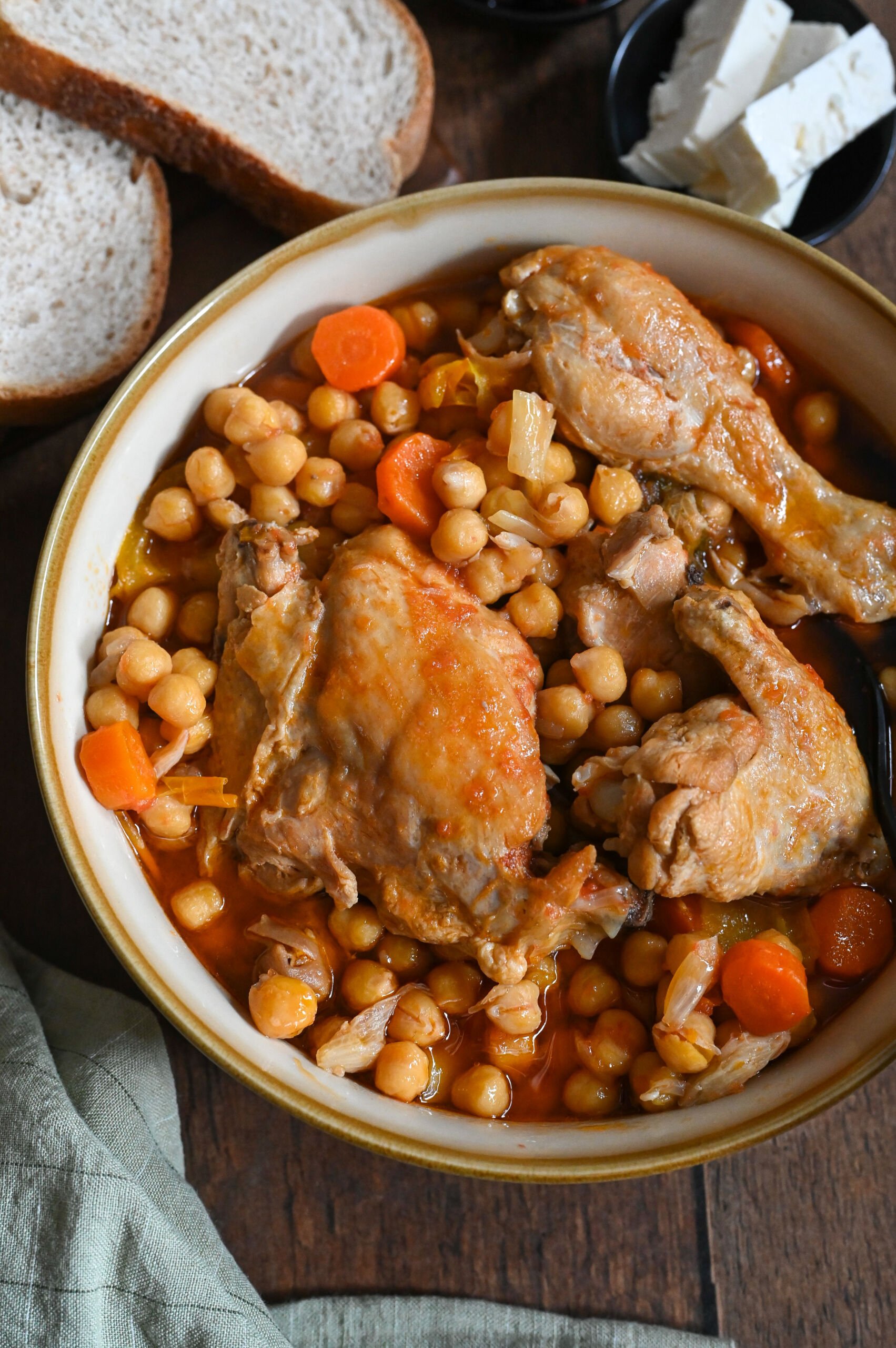 Greek chicken with lemon and oregano (Kotopoulo riganoto) - Mia Kouppa