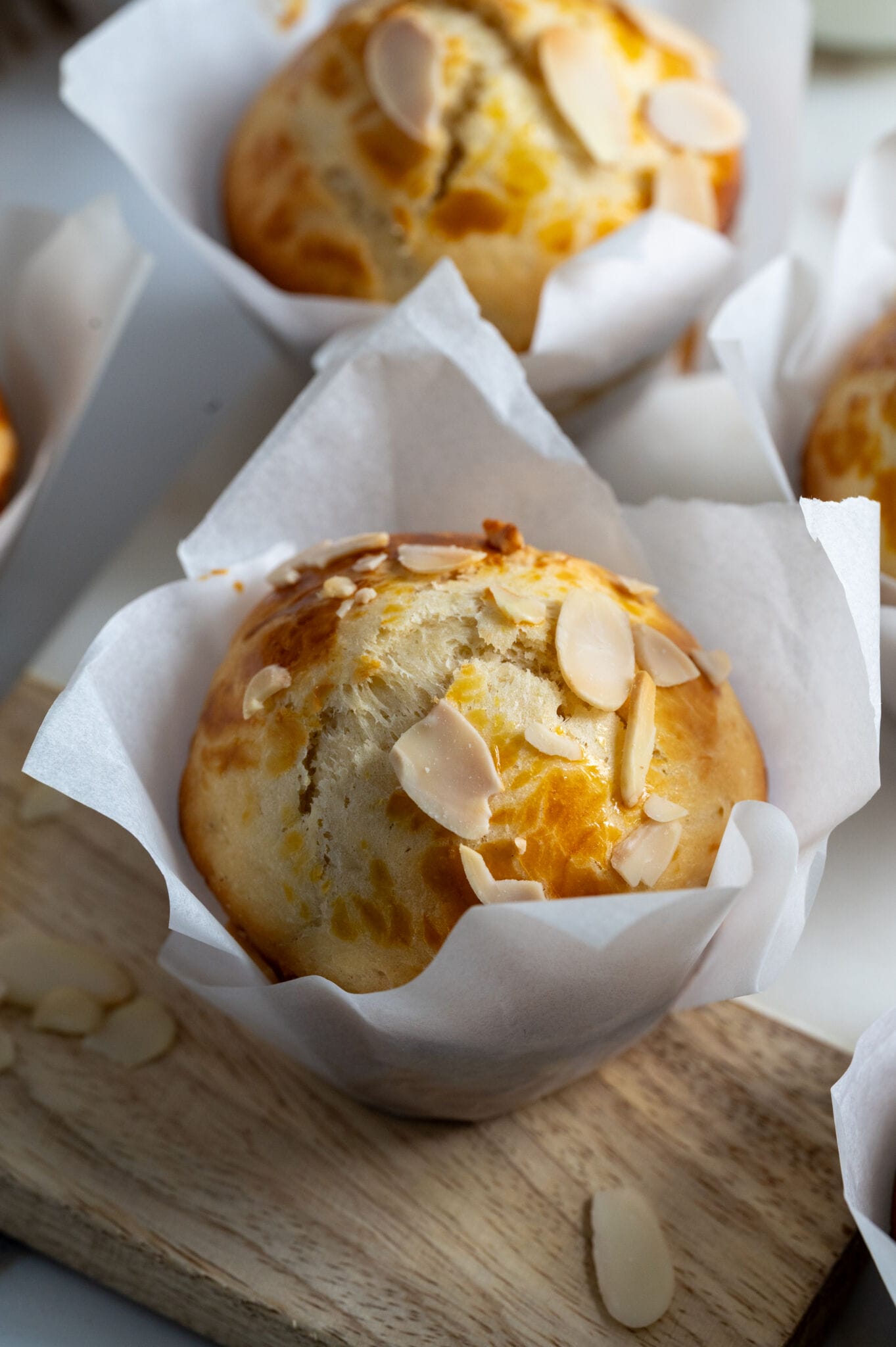 Tsoureki, Greek sweet Easter bread, rolls or muffins - Mia Kouppa