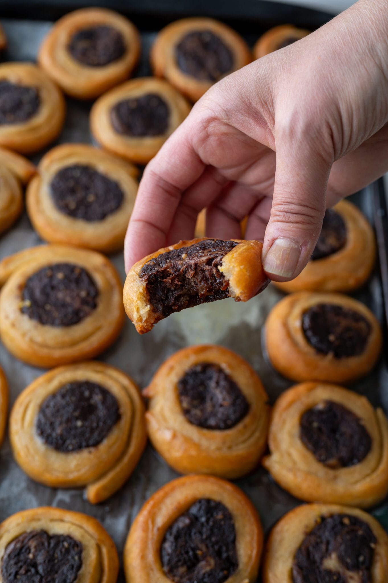 Roxakia, Traditional Greek vanilla and chocolate pastries soaked in ...