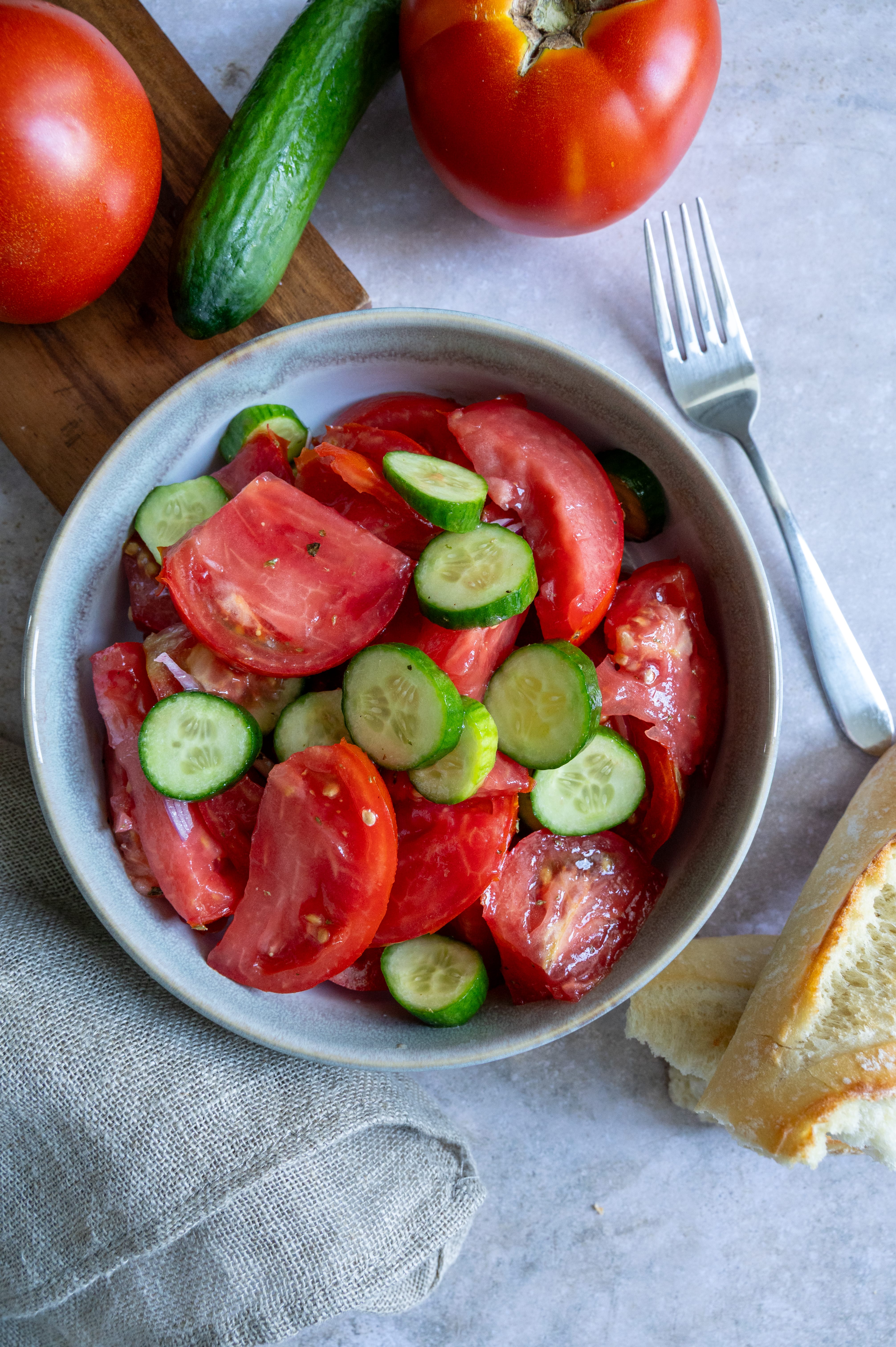 Easy tomato and cucumber Greek salad - Mia Kouppa, Traditional Greek ...